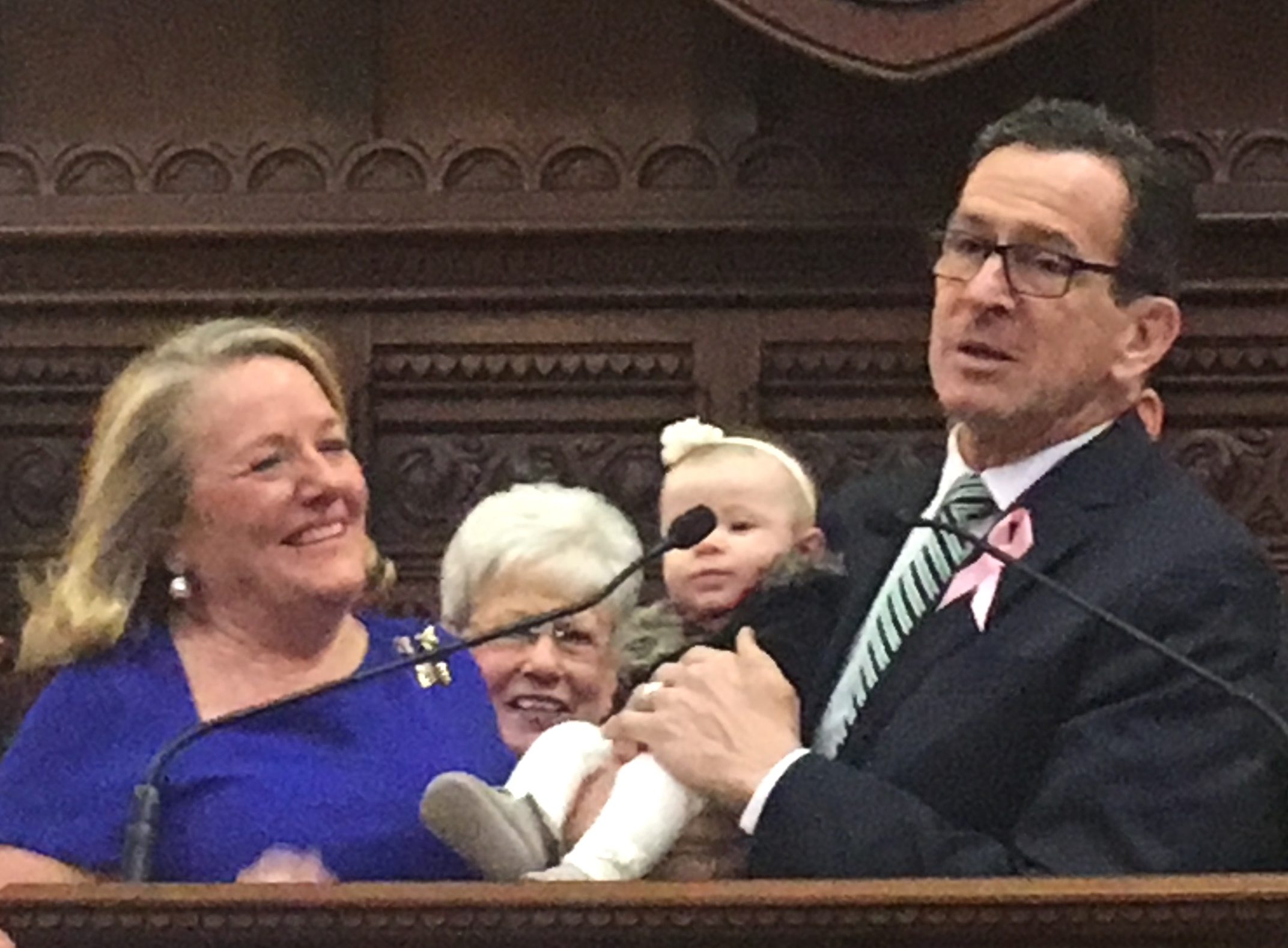 Malloy opens session with plea for 'Connecticut fairness'