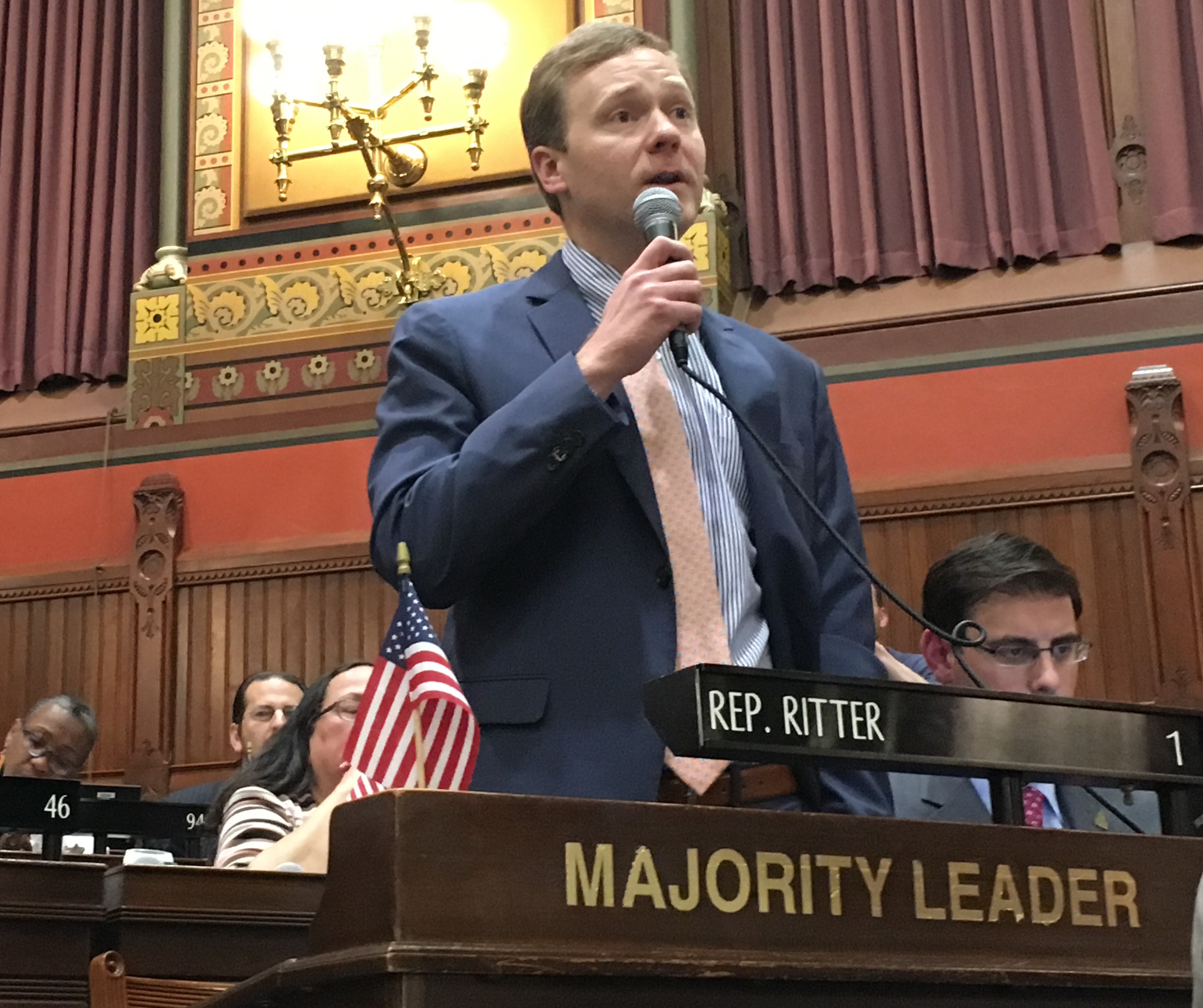 Lamont and his party don't see eye-to-eye on secrecy rules for ...