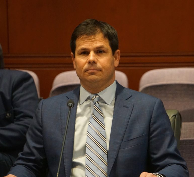 Looney hedges on confirming David Lehman to DECD