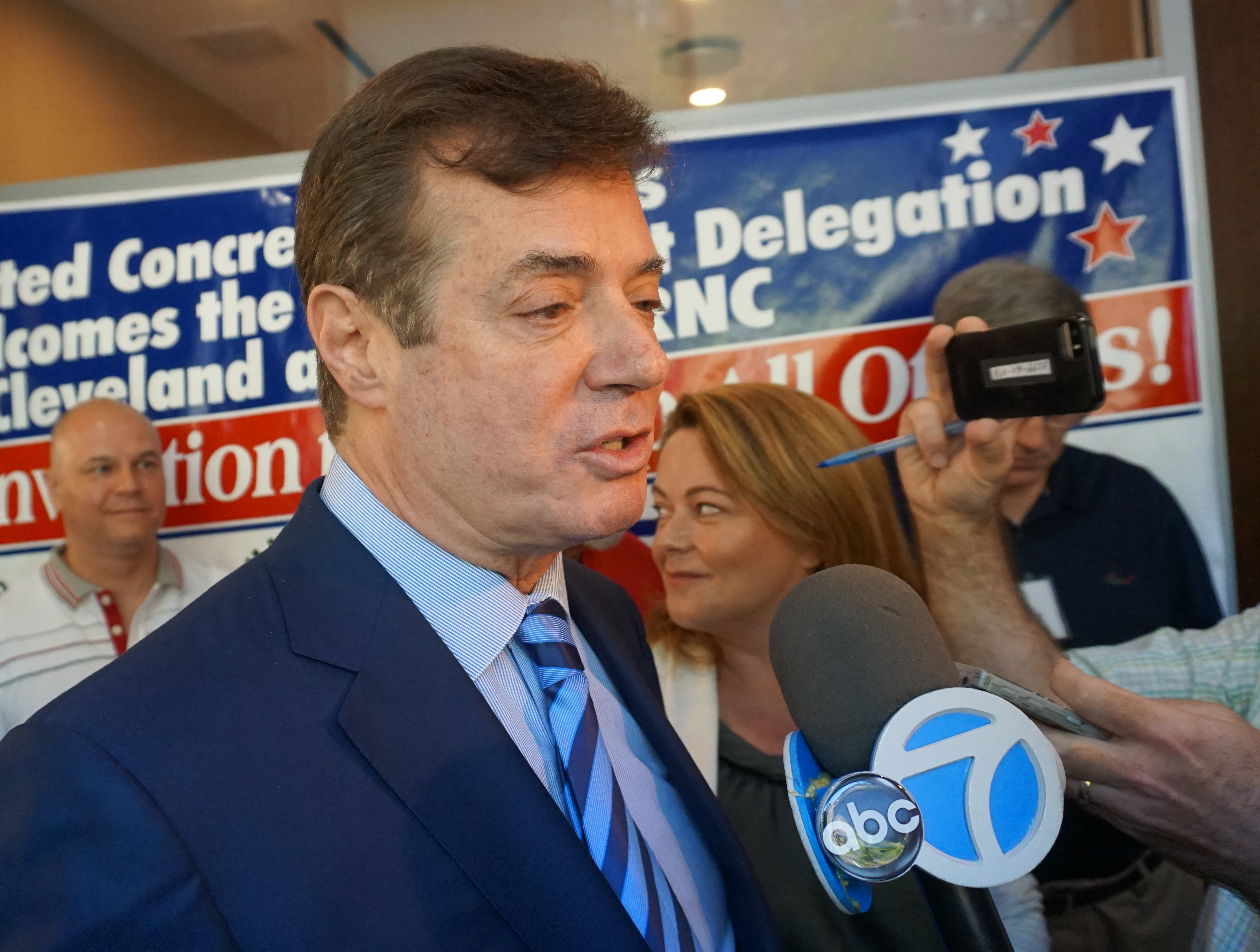 Their political road began in CT and led to Mueller