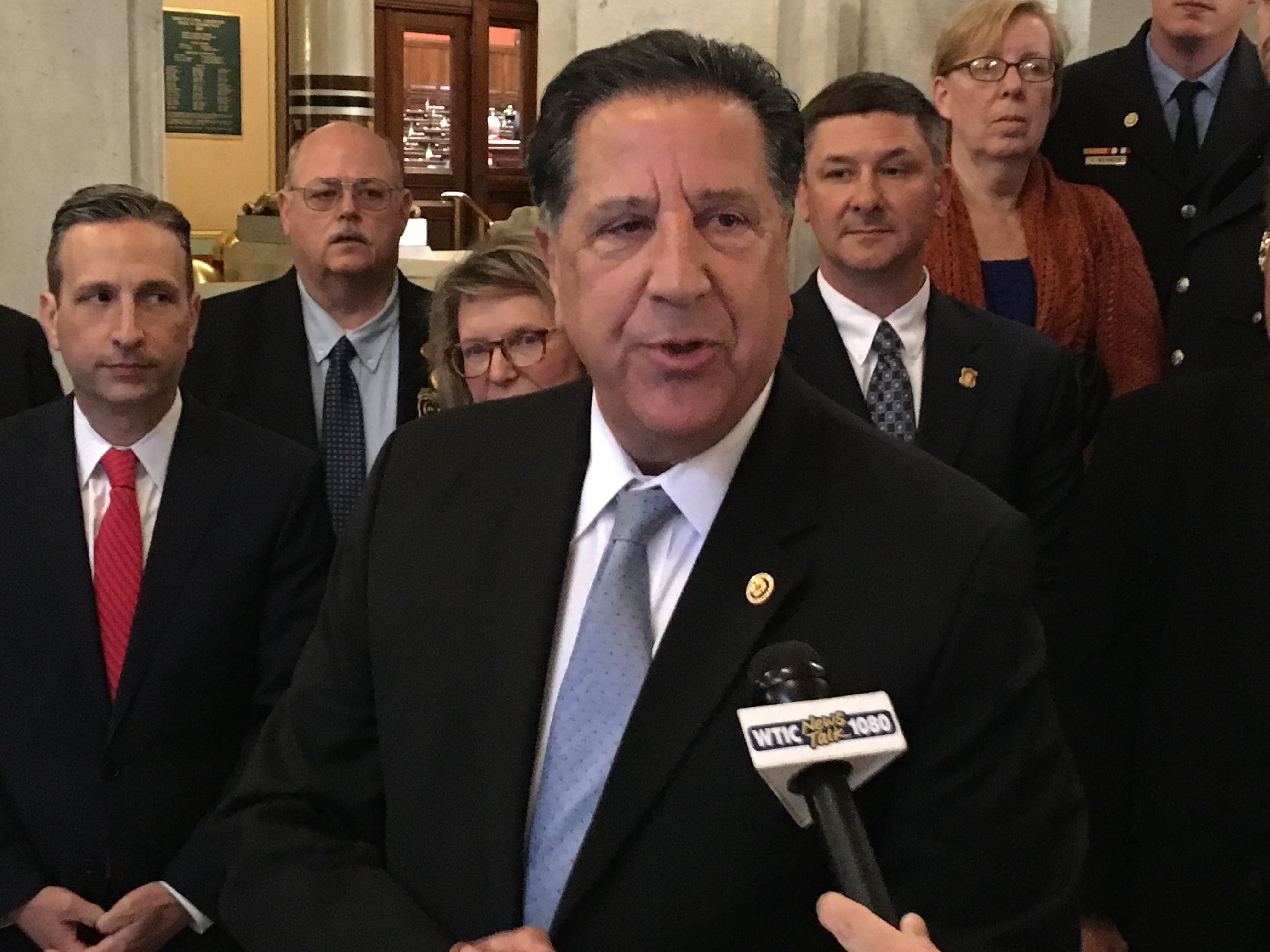 PTSD compromise deal offers one year of benefits for police, firefighters