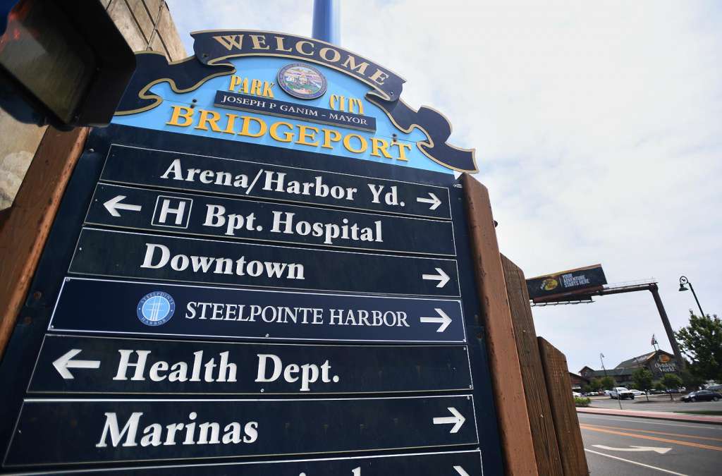 Welcome Sign | CT Mirror