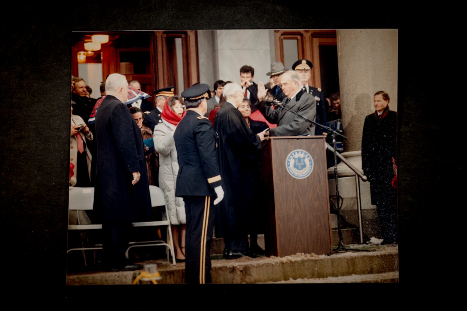 Lowell Weicker, CT governor and U.S. senator, dies at 92