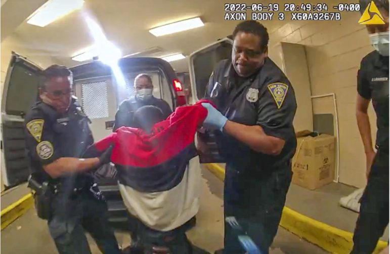 Cops thought Randy Cox was faking injuries, New Haven investigation finds