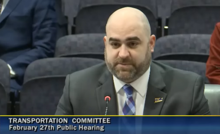 CT weighs solutions to wrong-way crashes, other roadway deaths