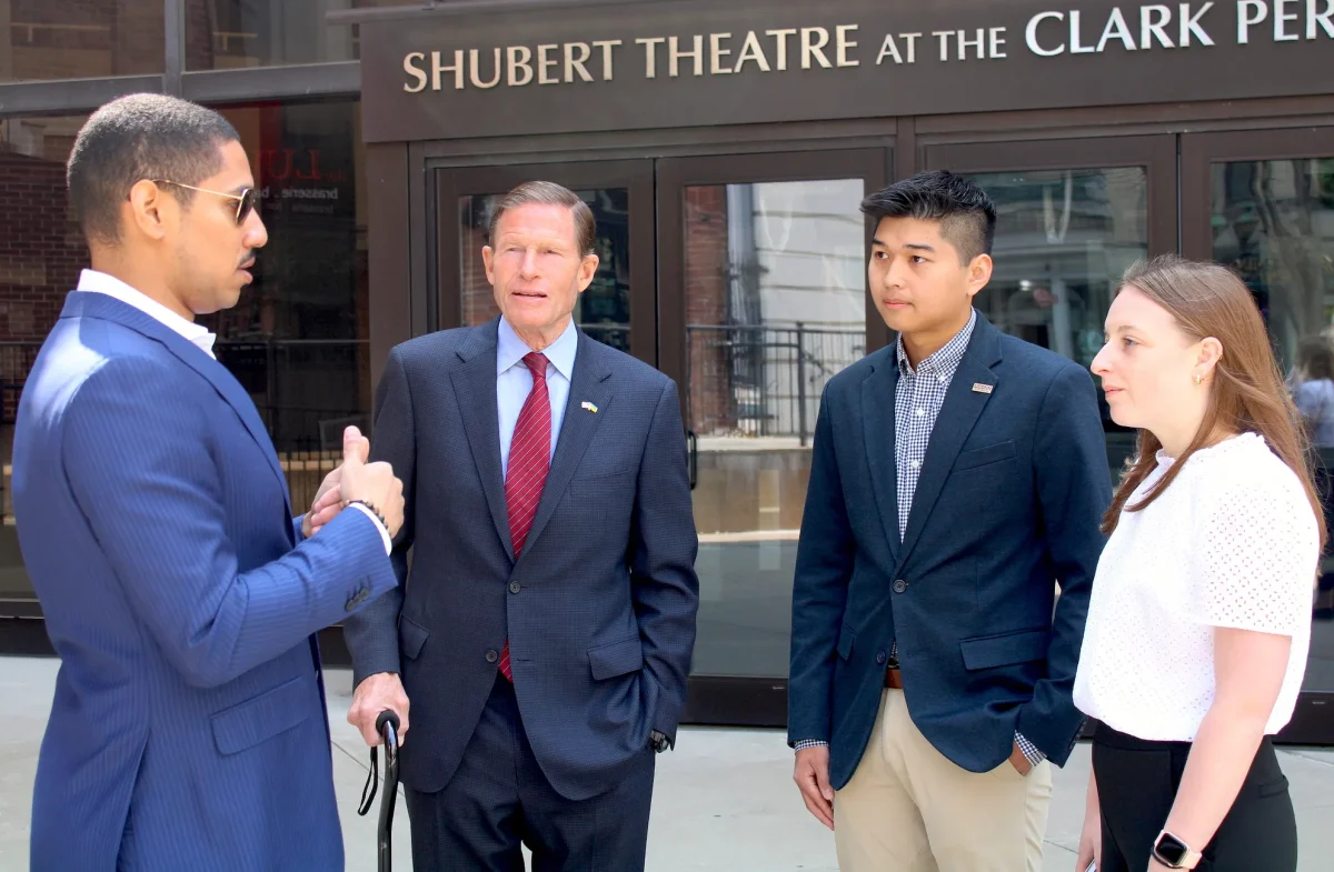 Blumenthal, Taylor Swift fans push for antitrust laws amid Eras Tour