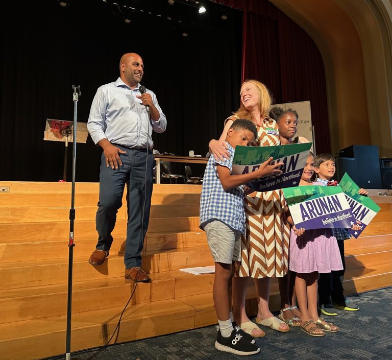 Hartford Democrats endorse Arunan Arulampalam for mayor