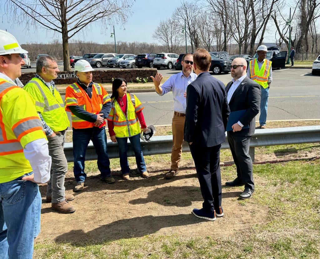 Lamont, DOT chief pledge work on CT transportation infrastructure
