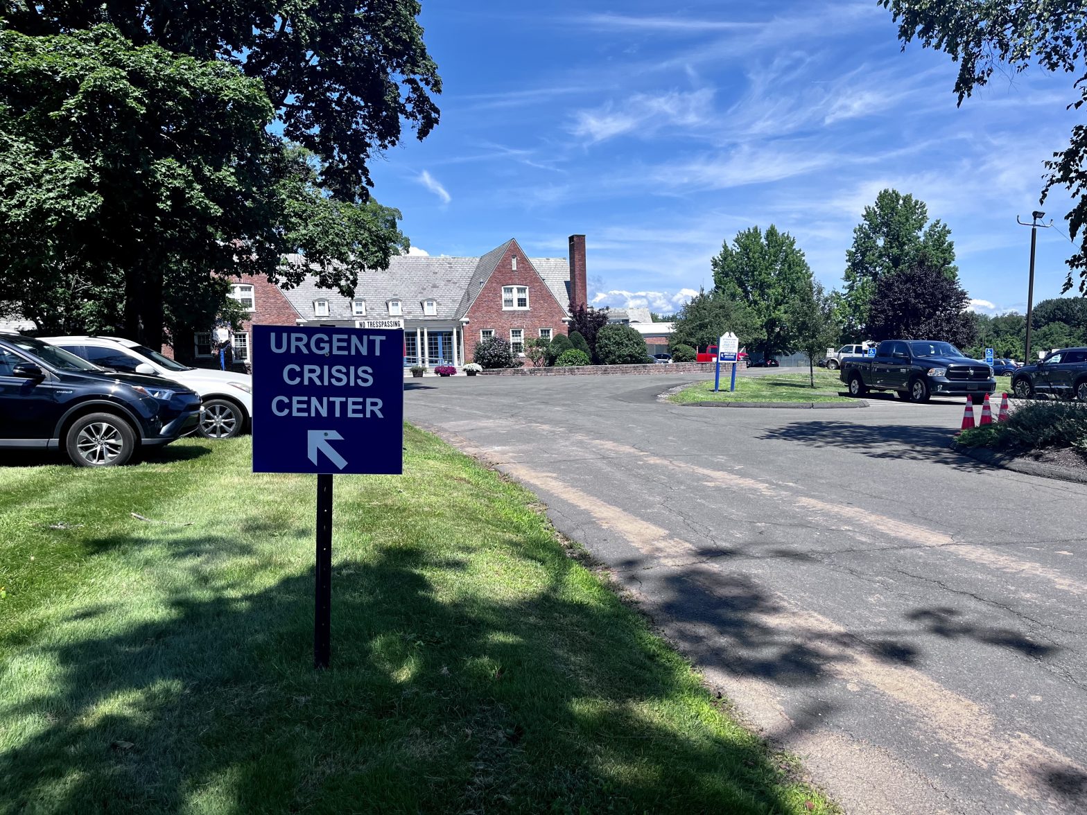 CT opens walk-in clinics for kids experiencing mental health crises