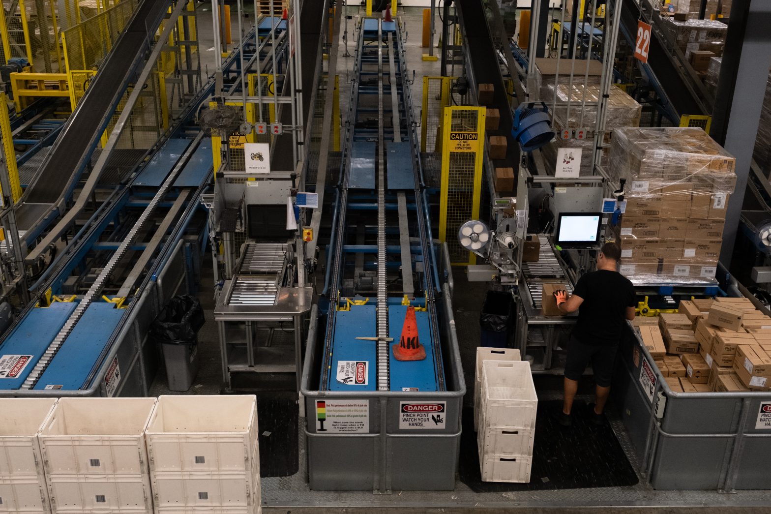 2023_0815_SR_WalgreensDistribution_040_1 | CT Mirror