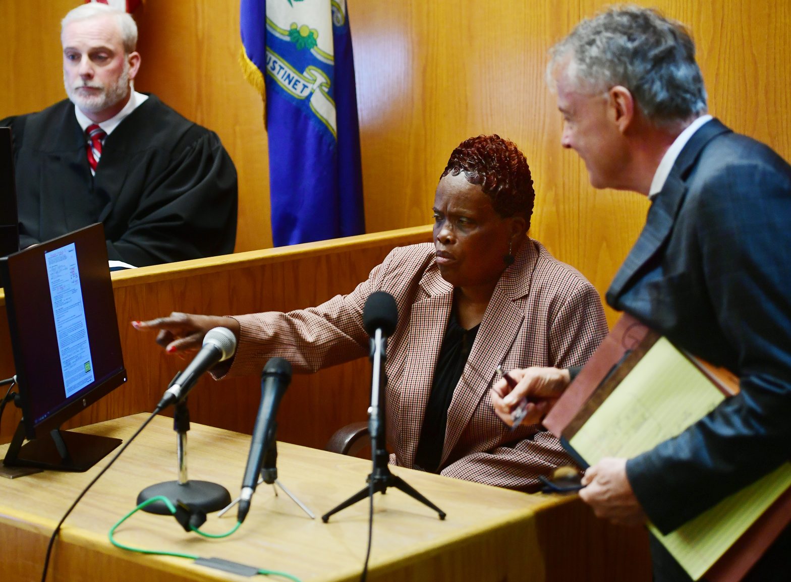 4 arrested in Bridgeport absentee ballot case