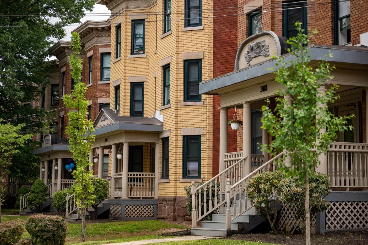 CT gets $4.5M to pair Section 8 residents with 'opportunity neighborhoods'