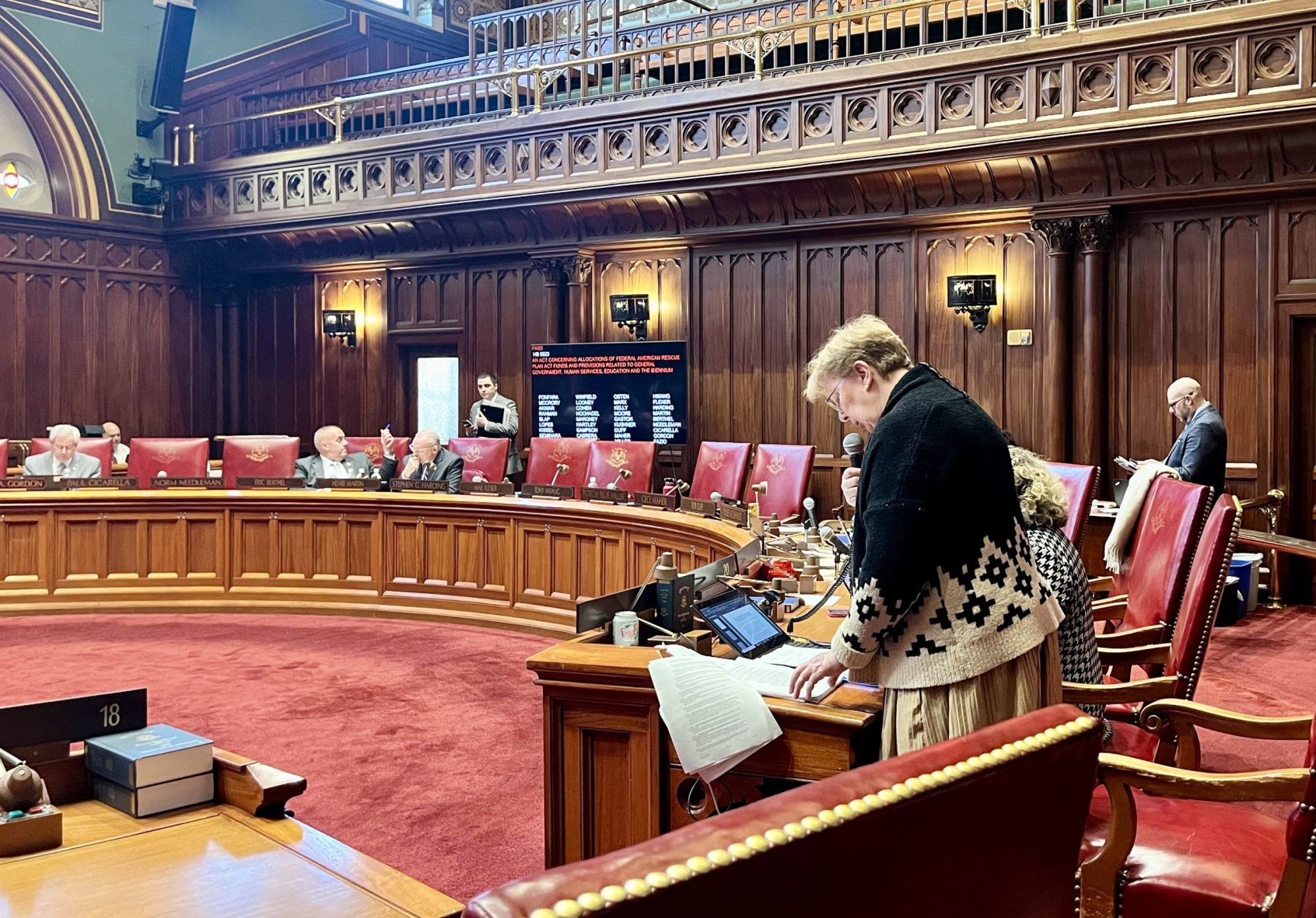 CT legislature approves budget bill assigning $370M in ARPA funds