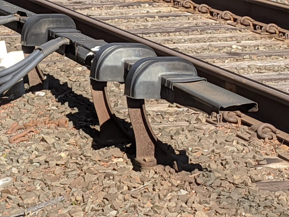 Opinion: Connecticut's AC/DC railroad system