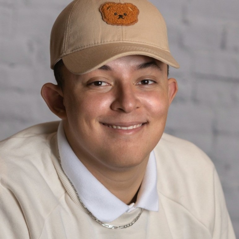 henry headshot | CT Mirror