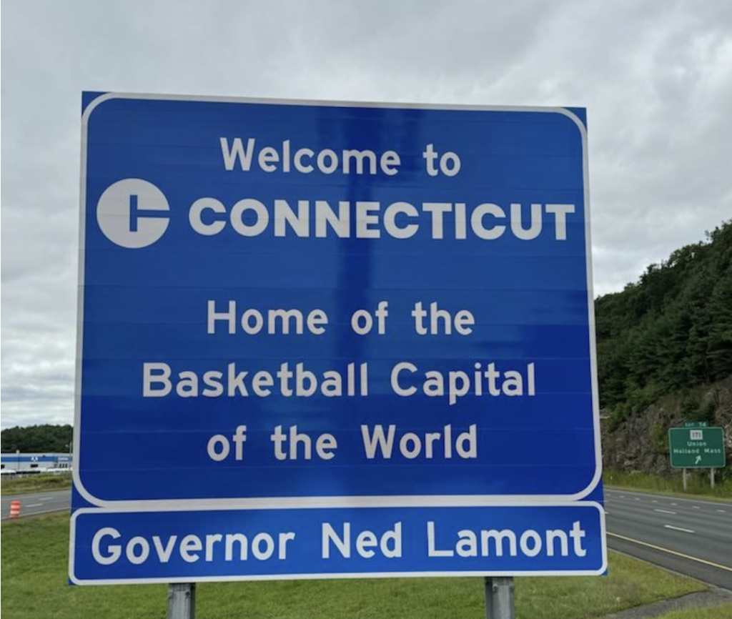 Welcome signs | CT Mirror