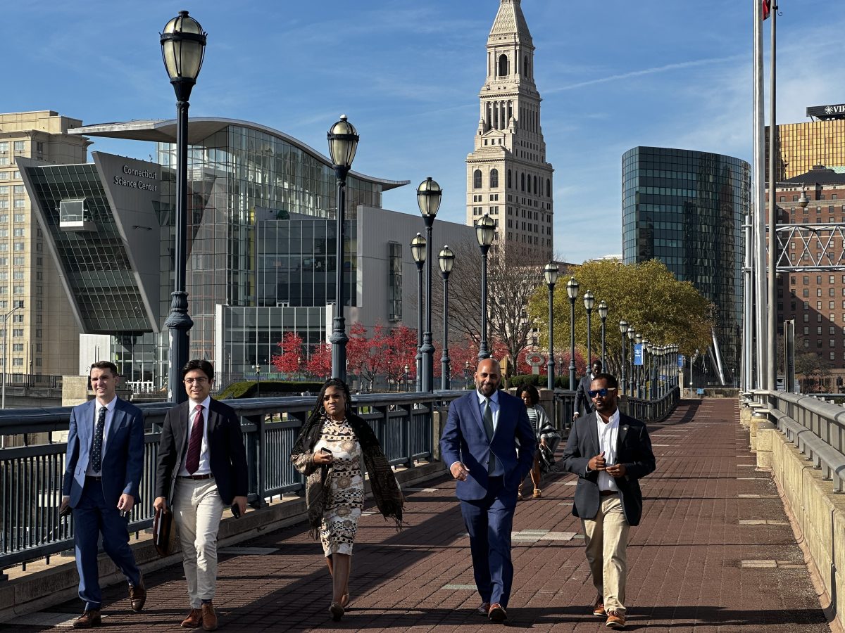 Hartford, East Hartford mayors to look into sharing jobs, services