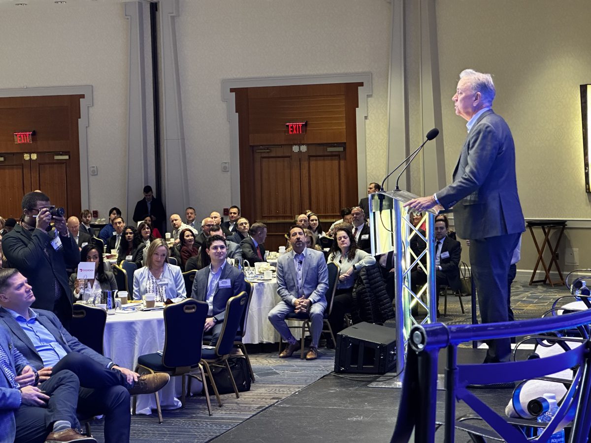 Lamont assures CBIA that CT's spending cap is 'sacrosanct'