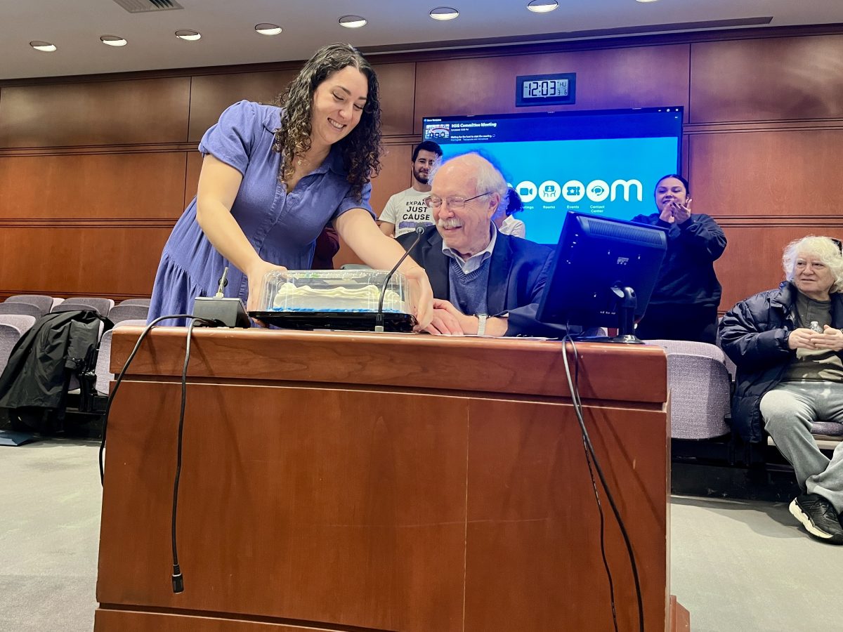 John Larson freeze on House floor due to 'complex partial seizure'